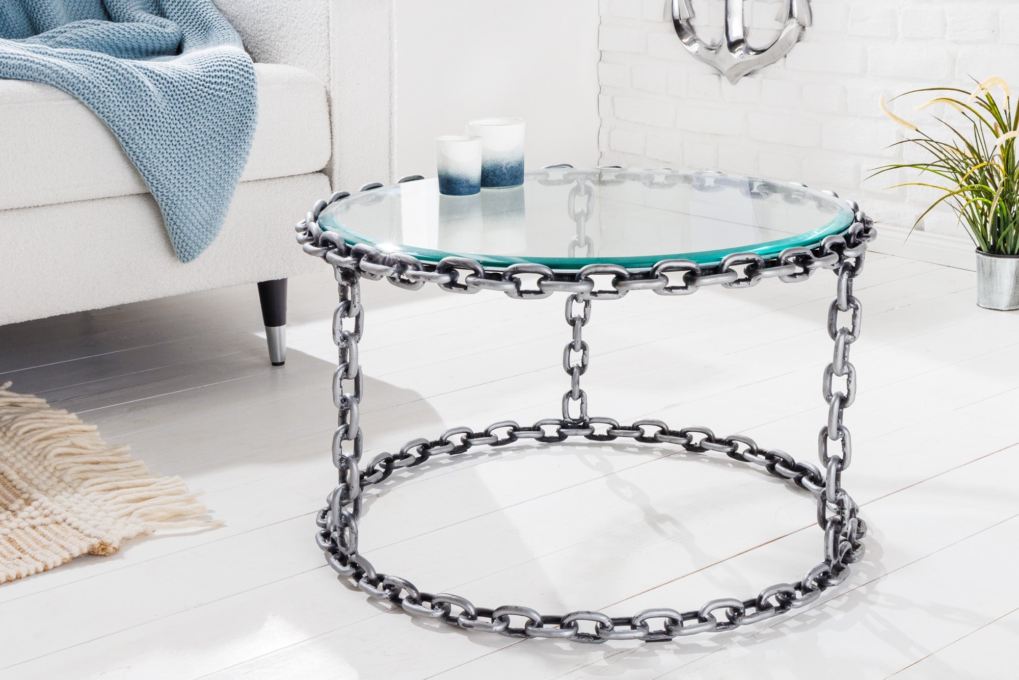 Table basse design CHAINS 65cm en métal argenté fait main, plateau ron